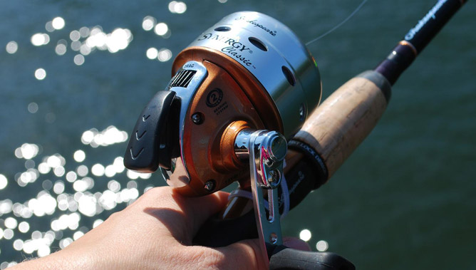 5 Essential Qualities of a Good Fishing Guide - westsideguide.com